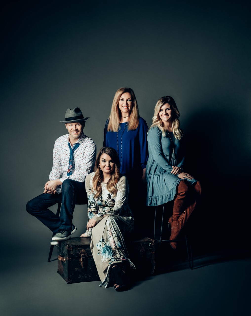 The Nelons New Video ‘If God Pulled Back the Curtain’ – Singing News ...