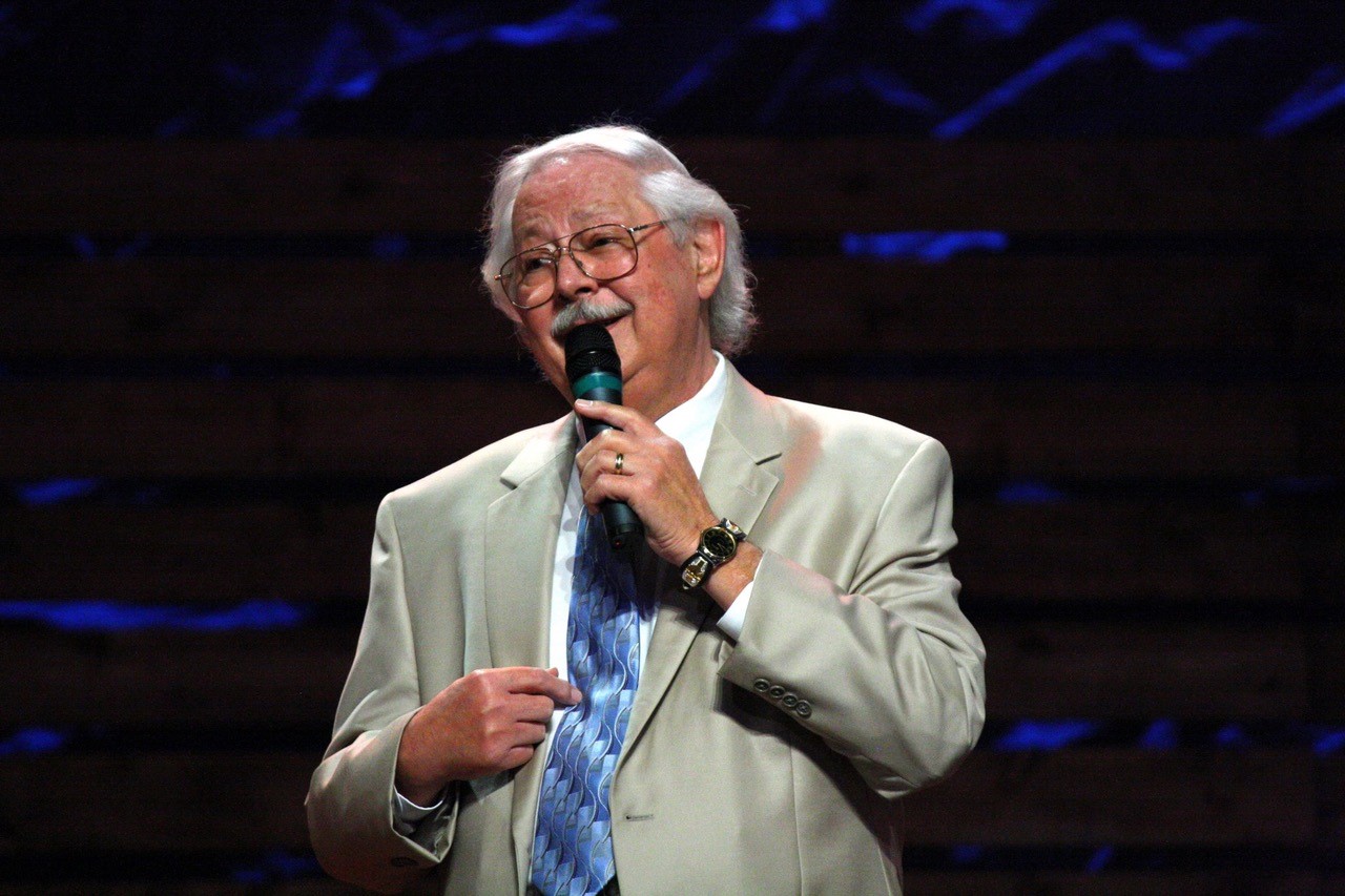 Ed Hill Passes Away – Singing News Magazine