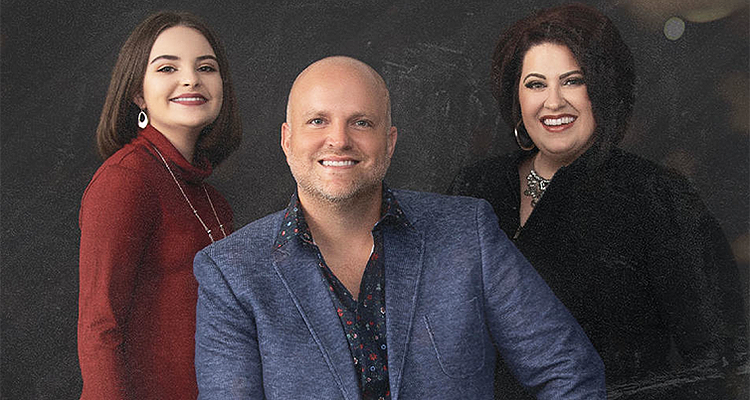 The Beenes Release ‘Keep Looking Up’ – Singing News Magazine