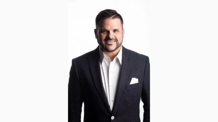 Comedian Mickey Bell Is Bringing a Little Gospel to Country Station ...